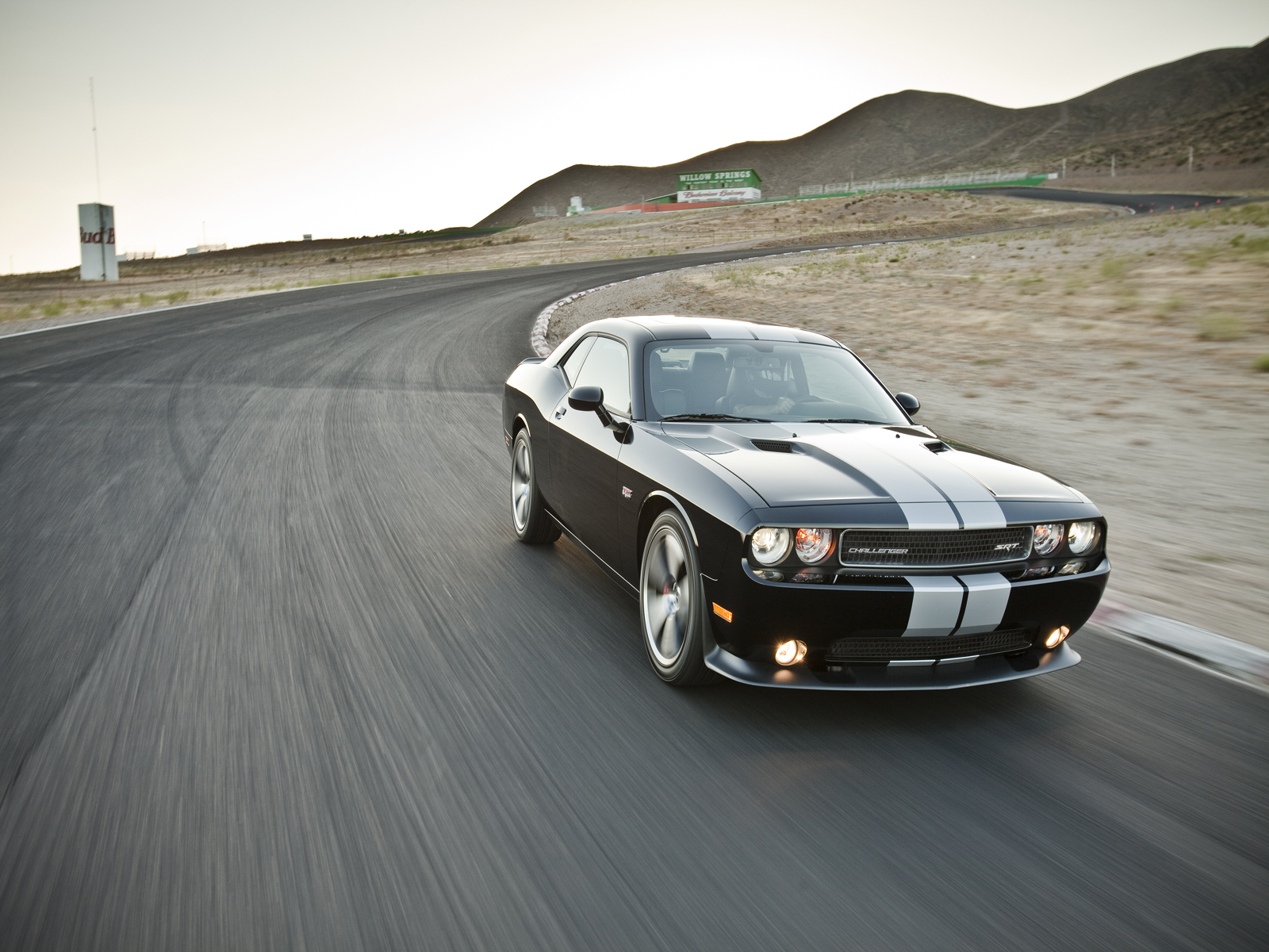 Challenger and Barracuda to coexist? 6.2L Supercharged Cuda – Infinite ...